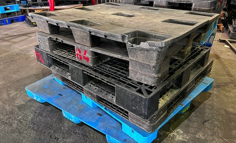 Pros & Cons: Plastic vs. Wood Pallets in Industrial Use